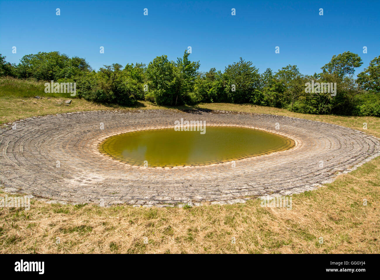 Lavogne of Viala du Pas de Jaux, Aveyron, Grands Causses Natural ...