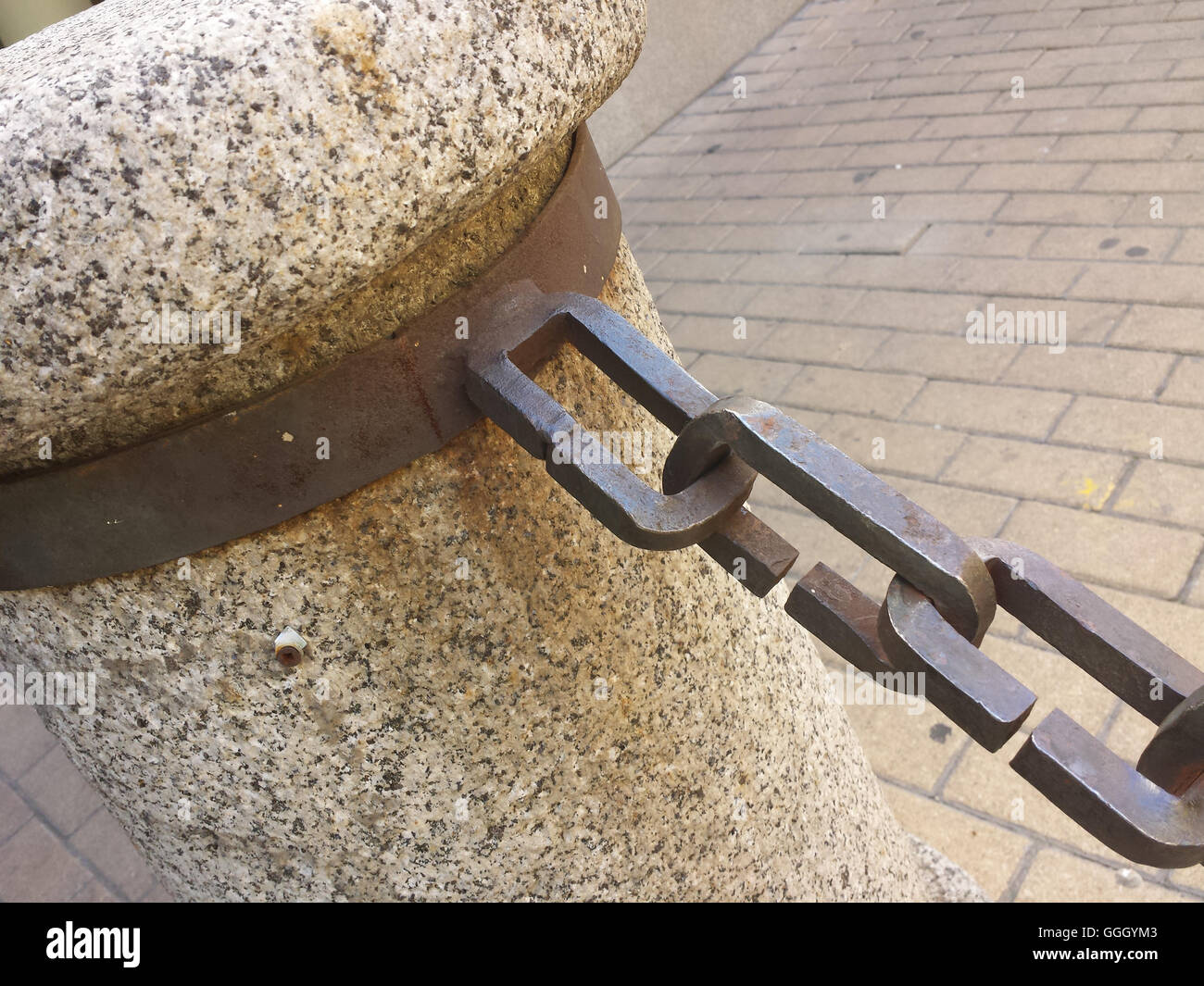 Slaves chain hi-res stock photography and images - Alamy