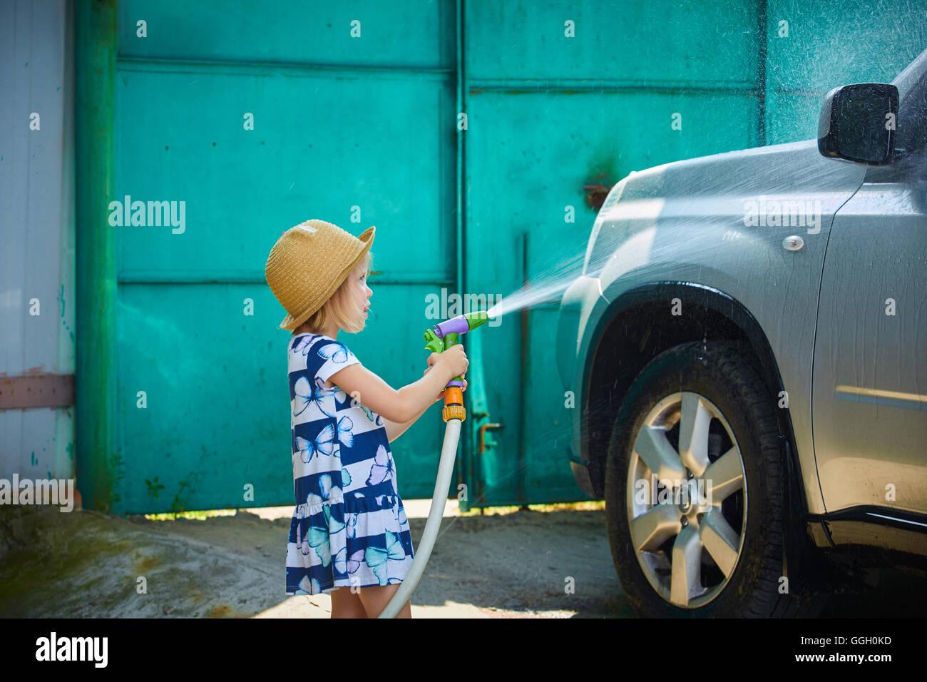 Car splash person child hi-res stock photography and images - Alamy