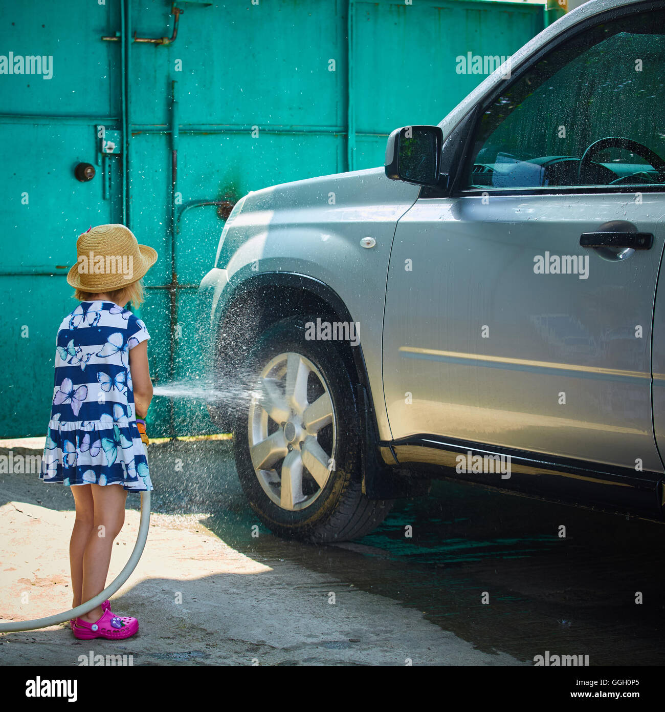 Funny car wash hi-res stock photography and images - Alamy