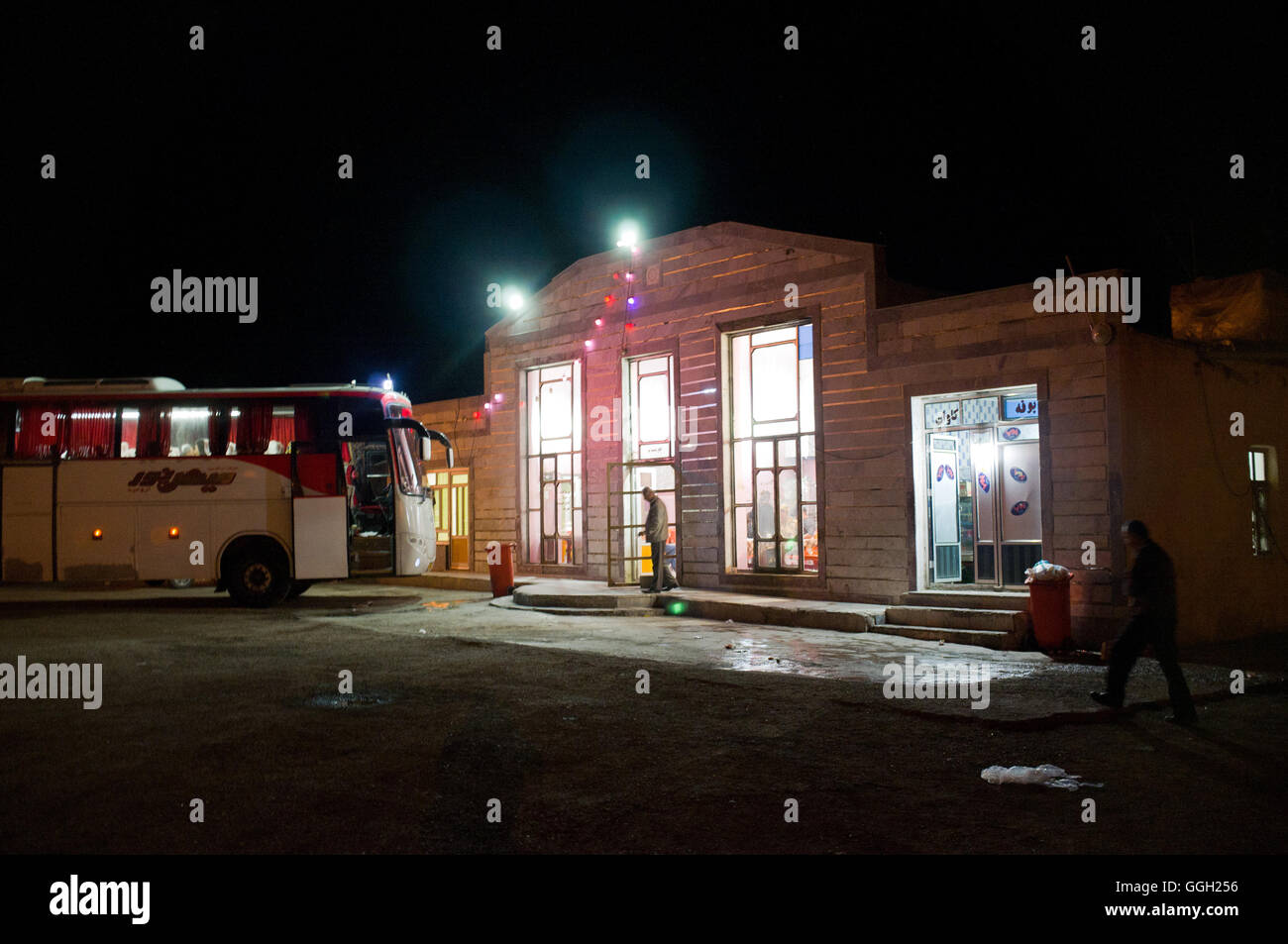 Bus iran hi-res stock photography and images - Alamy