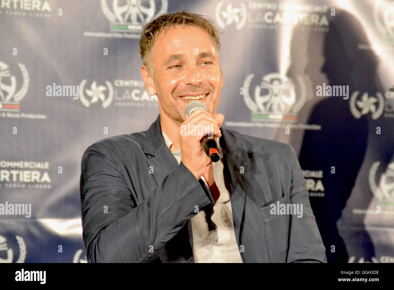 Pompeii, Italy. 05th Aug, 2016. The Italian actor Raoul Bova received ...