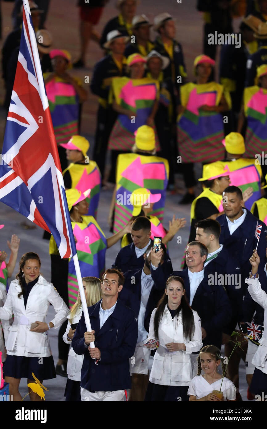 Olympic flag ceremony rio opening hi-res stock photography and images ...