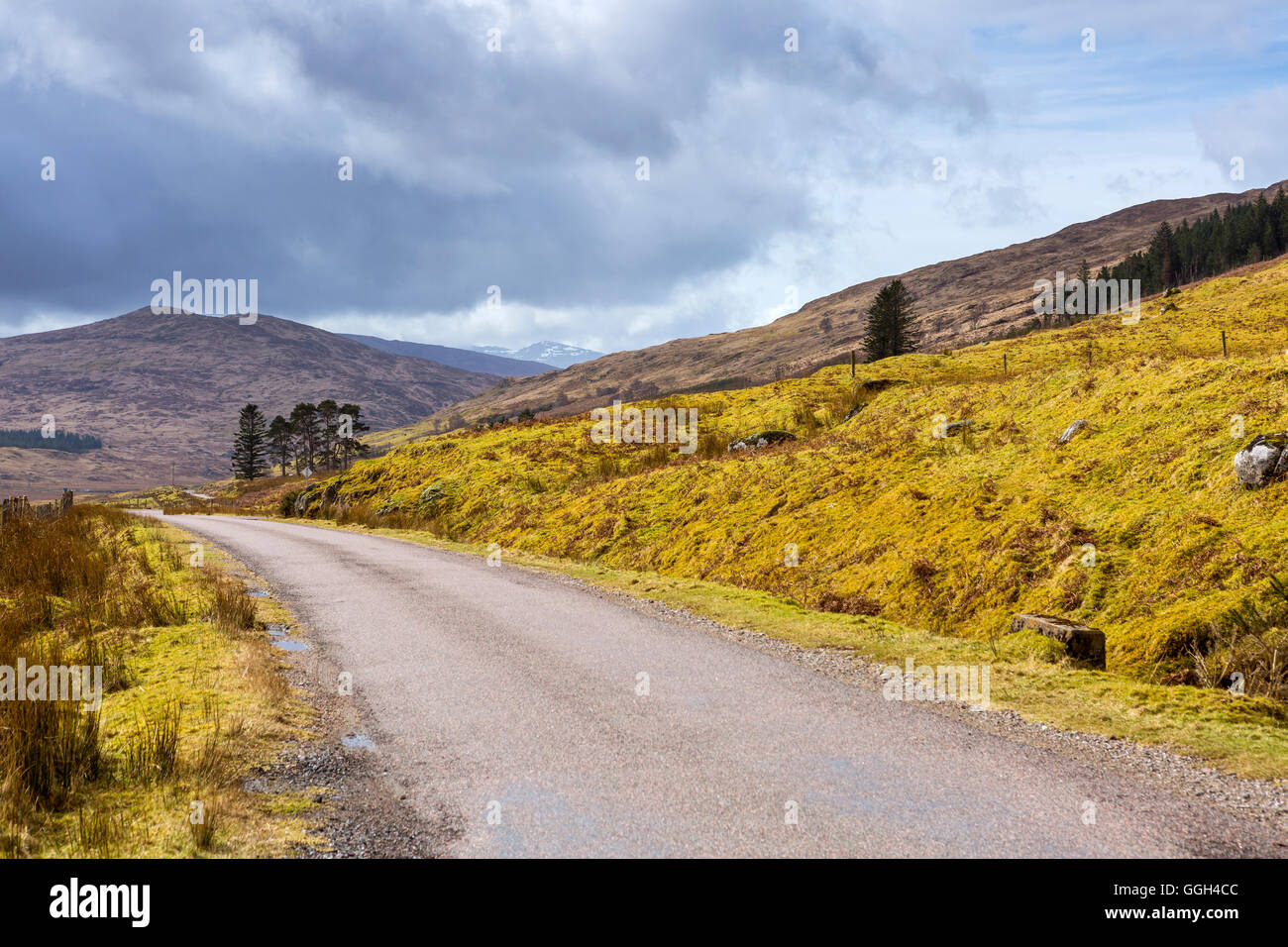 Gleann hi-res stock photography and images - Alamy