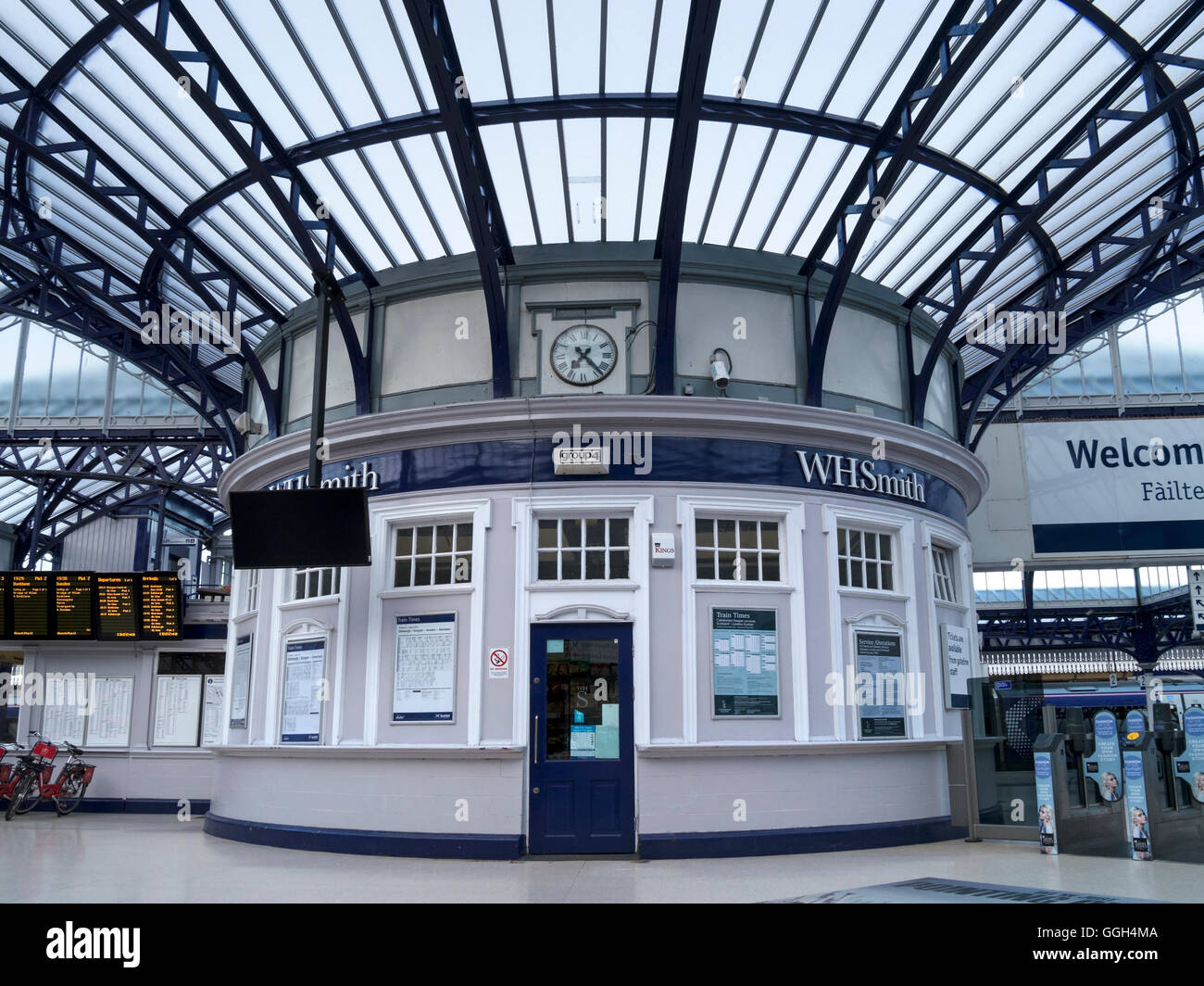 Old station ticket office hi-res stock photography and images - Alamy