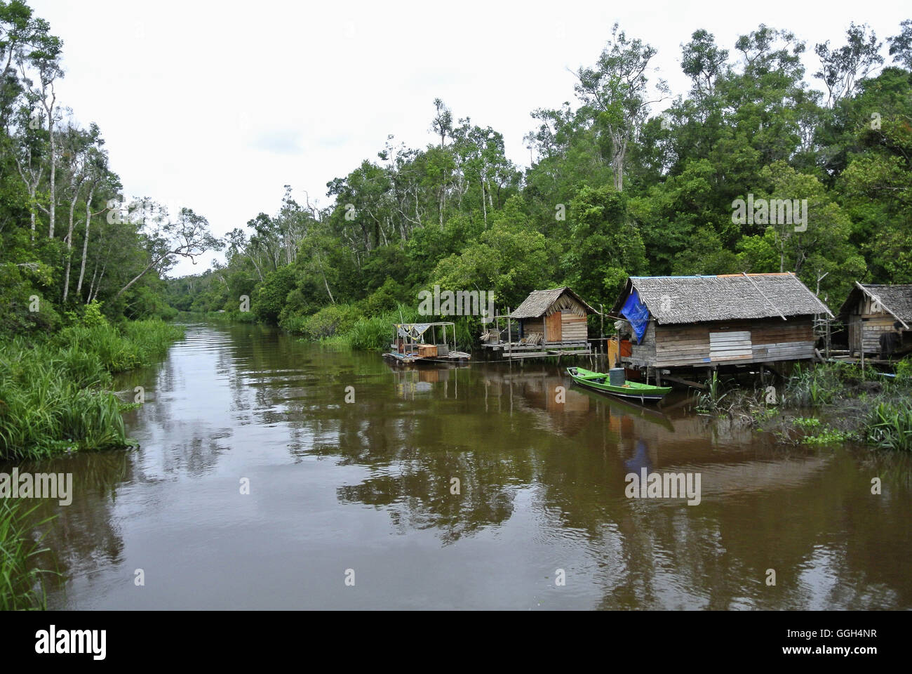 Riverside village of sekonyer river hi-res stock photography and images ...