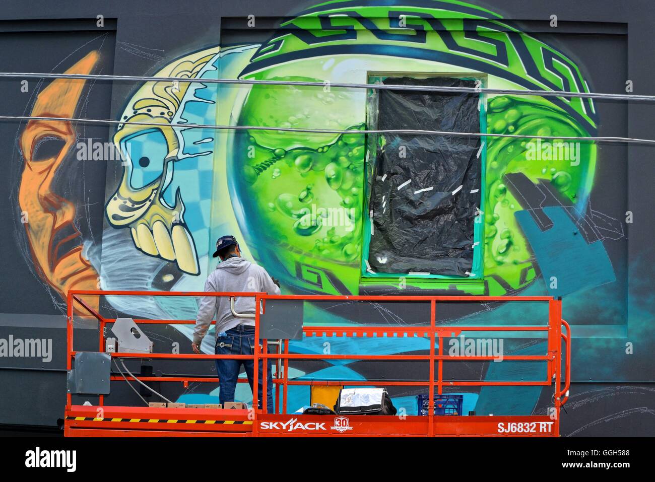 Australia. 06th Aug, 2016. Street artist 'Peque' completes his street ...