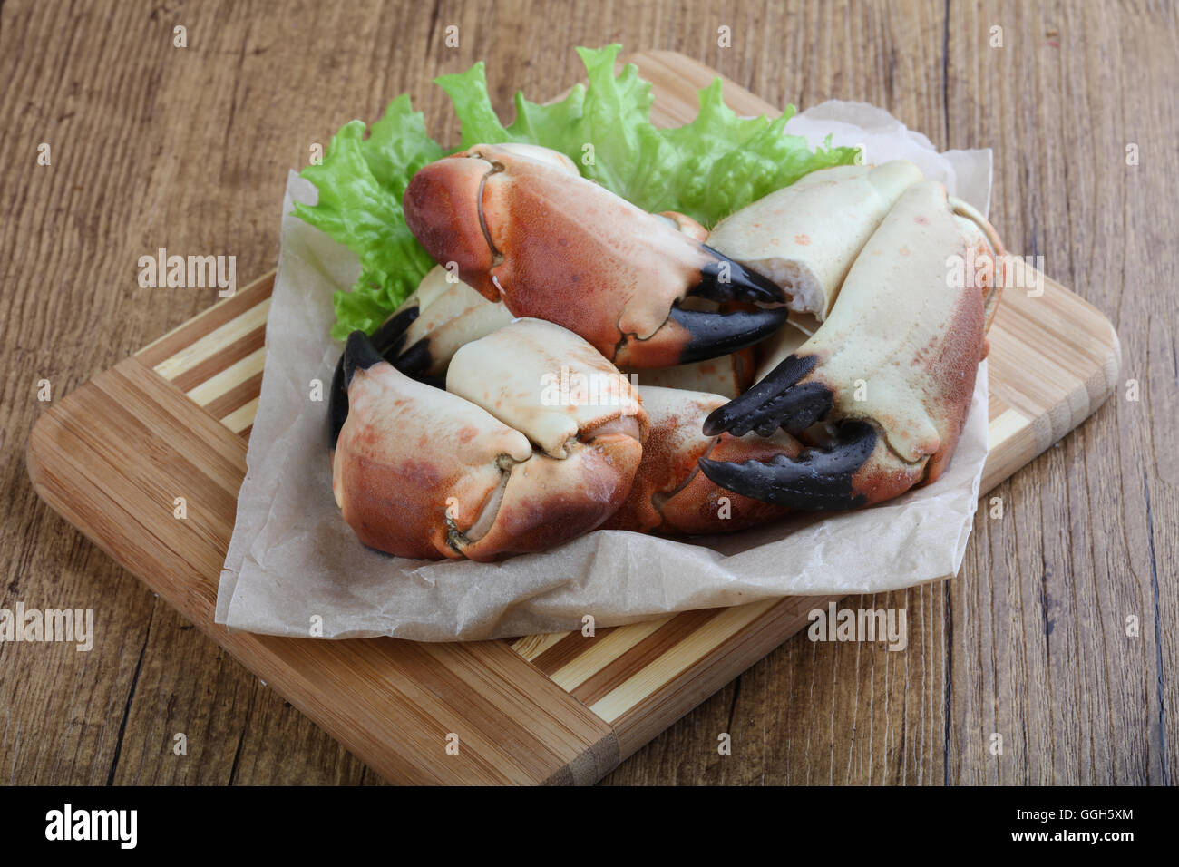 Fresh seafood - Crad claws with delicacy meat Stock Photo - Alamy