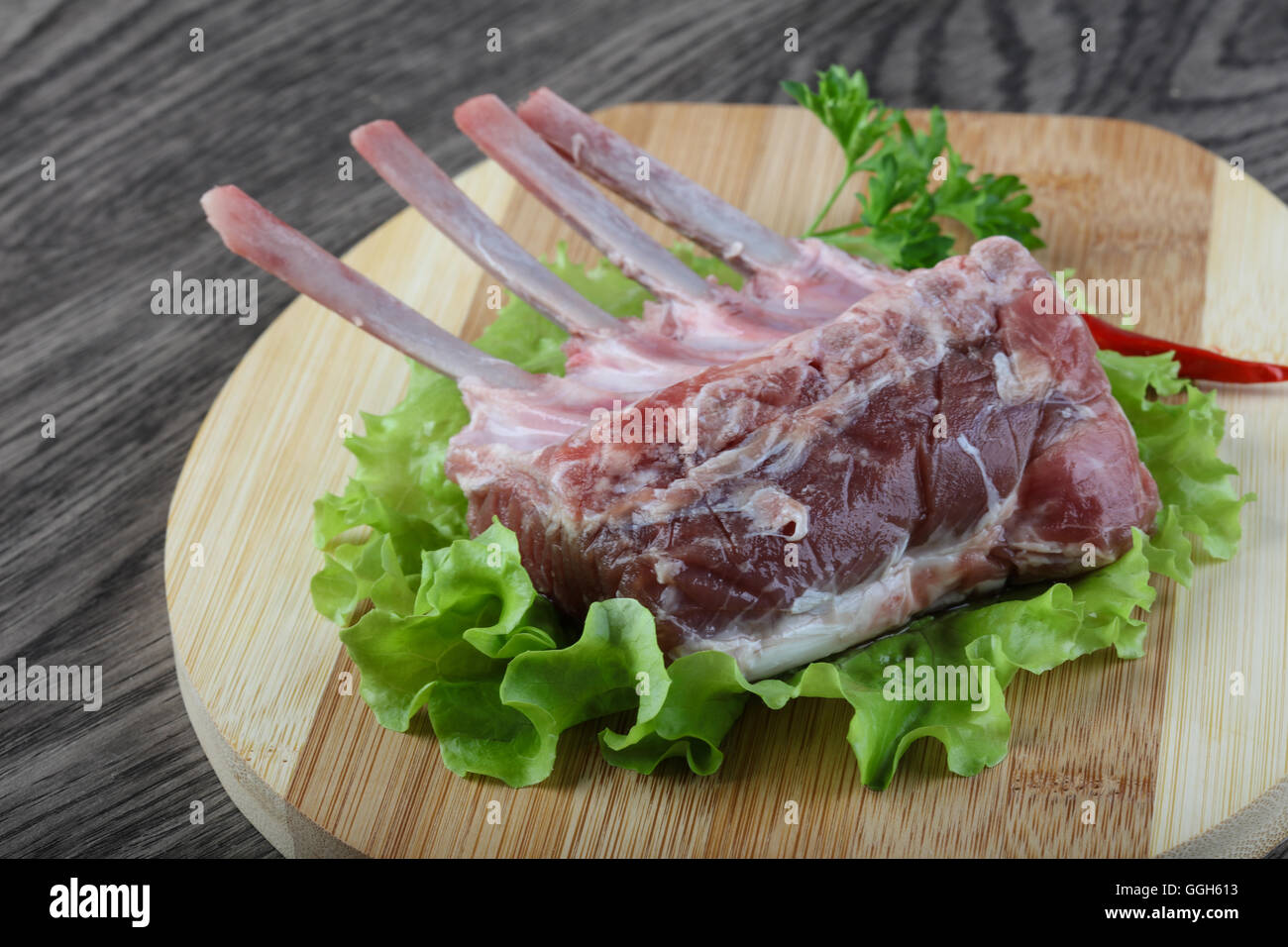 4 lamb chops hi-res stock photography and images - Alamy