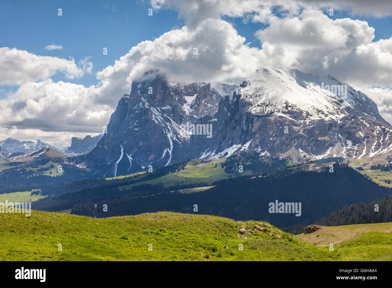 geography / travel, Italy, South Tyrol, background of mountains with ...