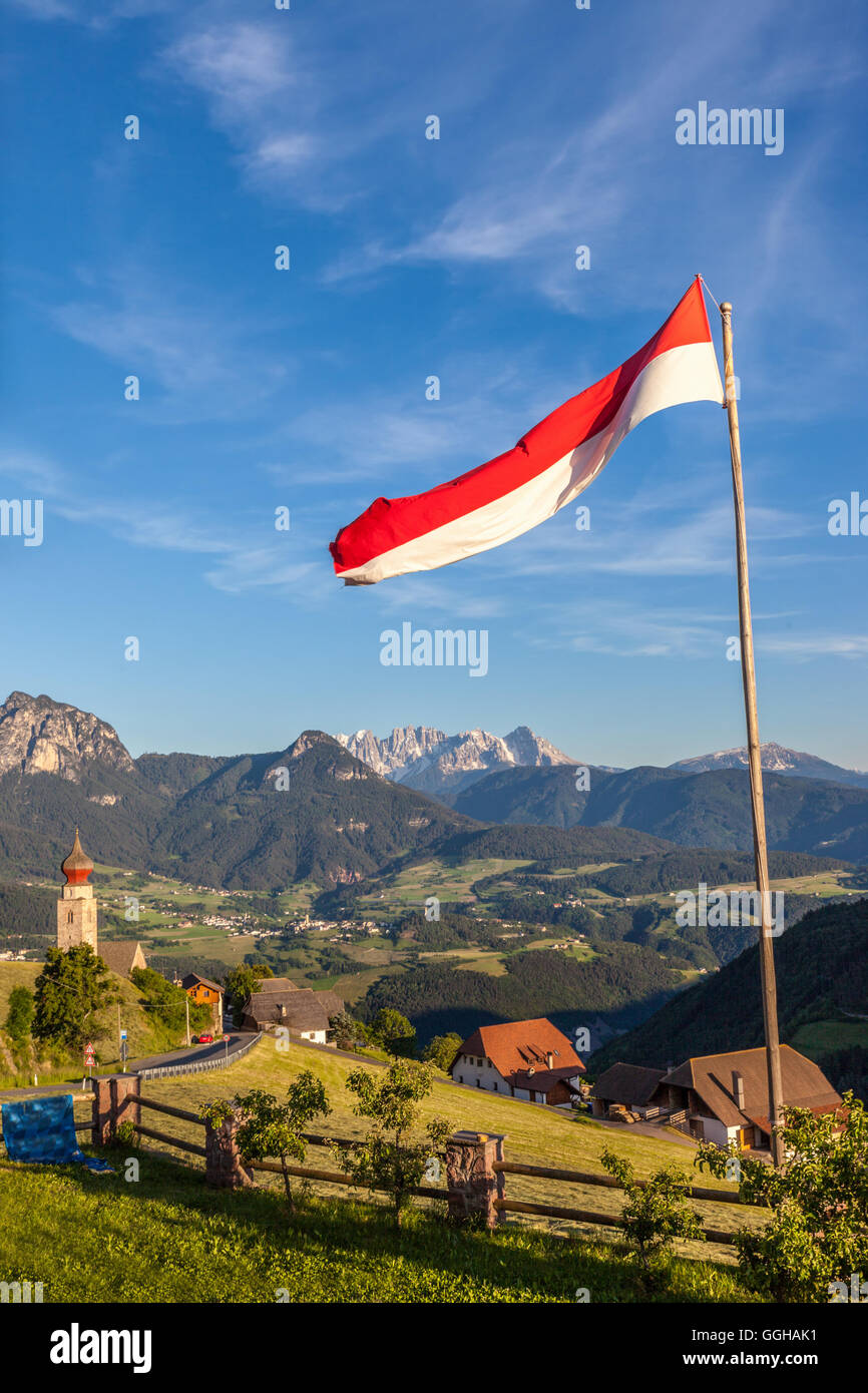 Tyrolean flag hi-res stock photography and images - Alamy