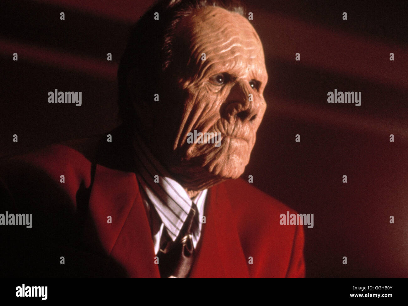 DICK TRACY / USA 1990 / Warren Beatty Szene mit Pruneface (R.G. ARMSTRONG) Regie: Warren Beatty ...