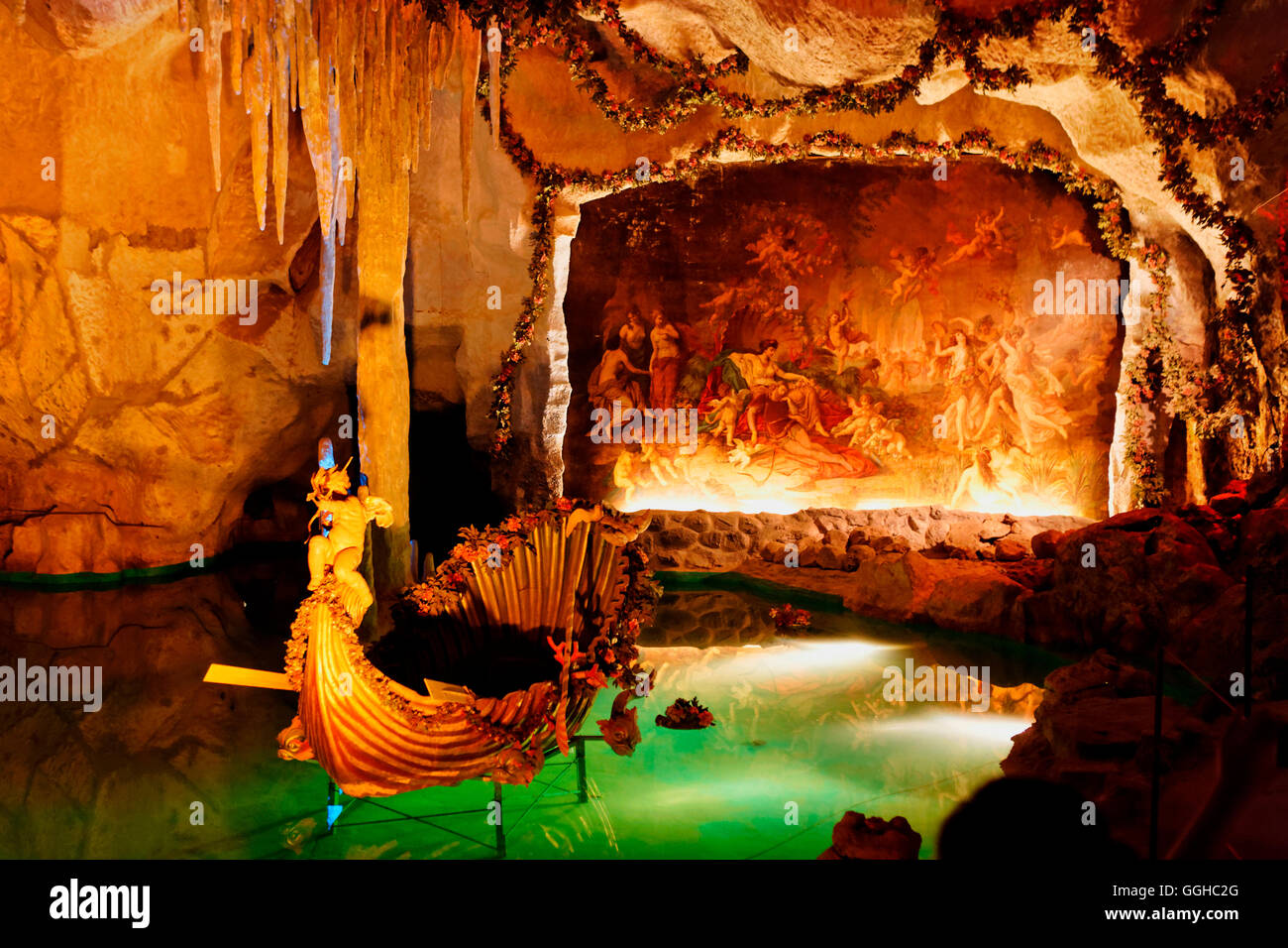 Venusgrotte at schloss linderhof hi-res stock photography and images ...