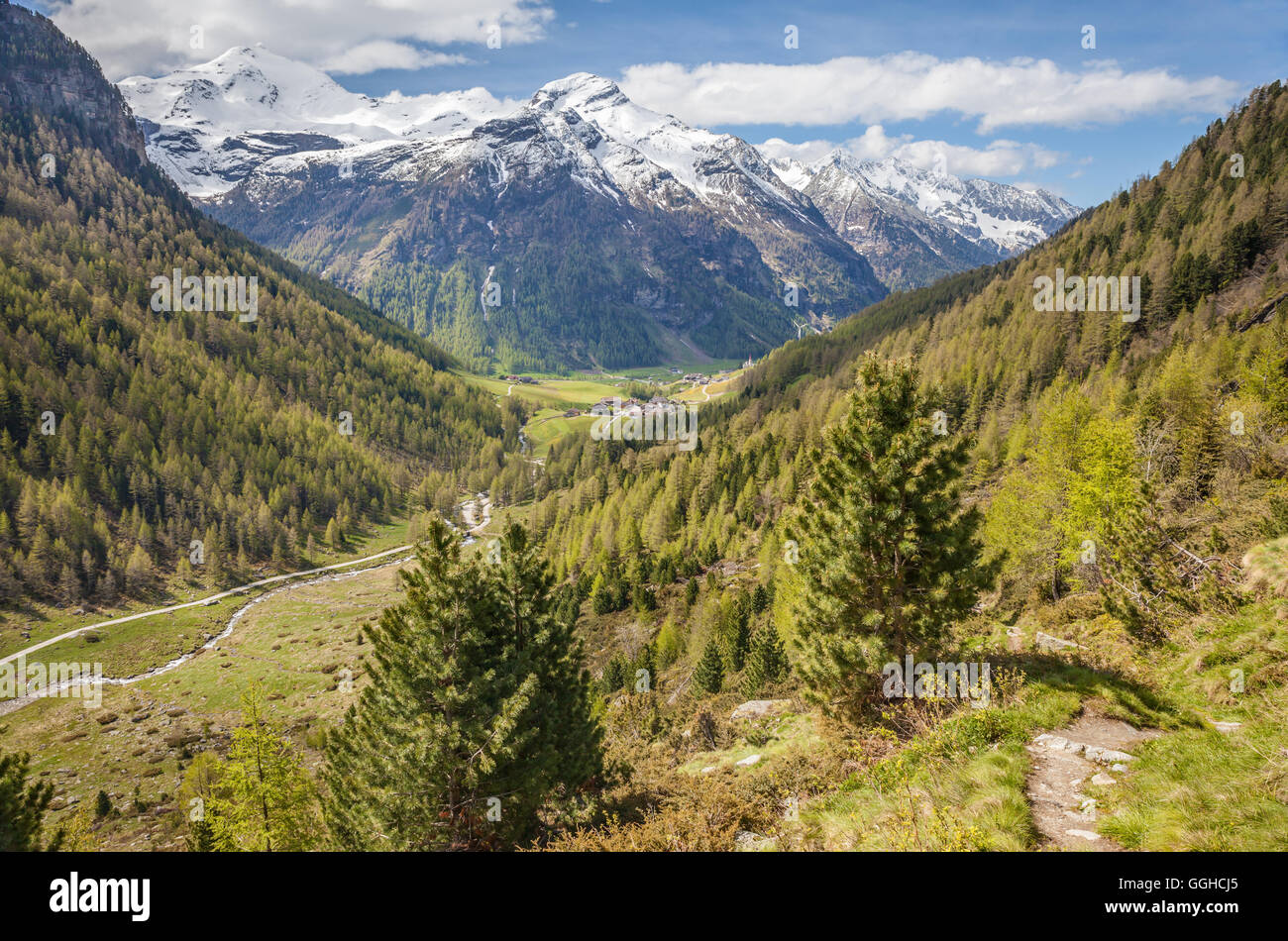 geography / travel, Italy, South Tyrol, hiking trail in the Knuttental ...