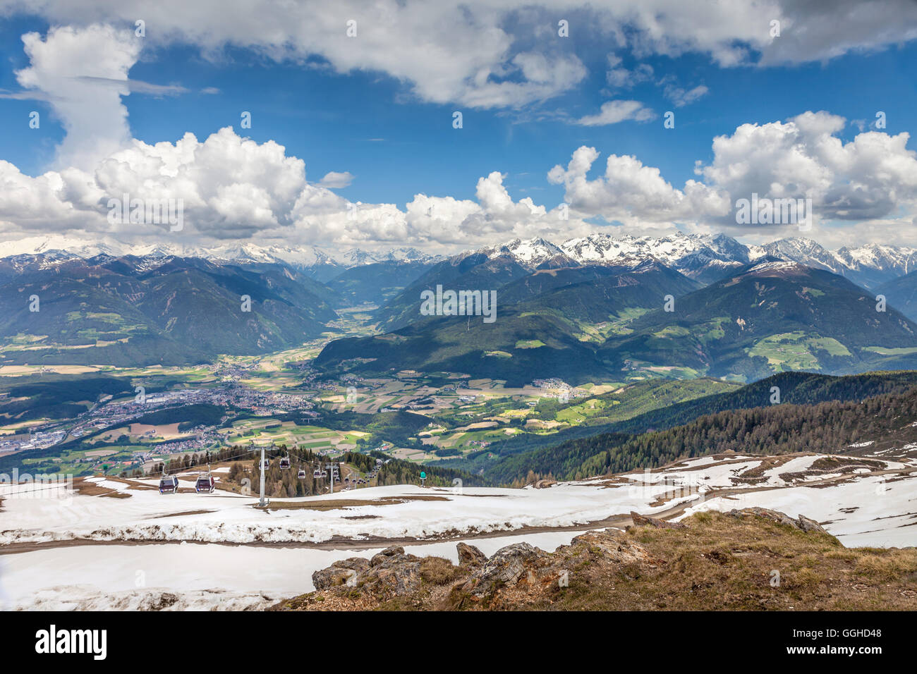 geography / travel, Italy, South Tyrol, view into Pustertal (Puster ...