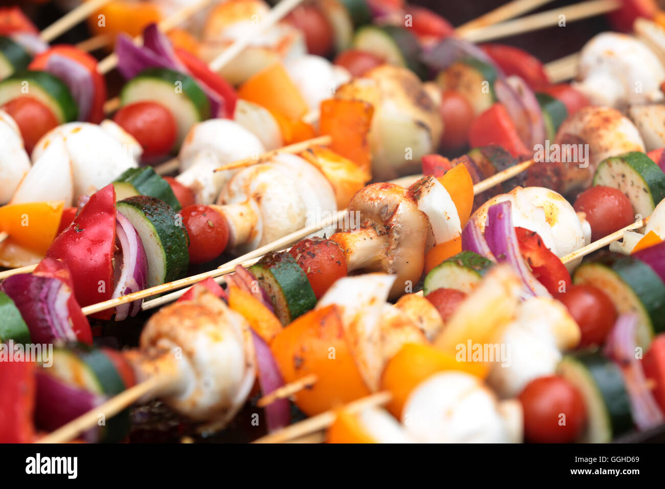 Summer barbecue party dinner hi-res stock photography and images - Alamy
