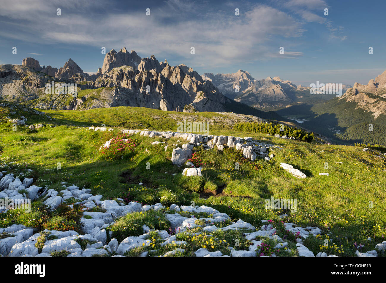 Cadini di Misurina, Veneto, Dolomites, Italy Stock Photo - Alamy