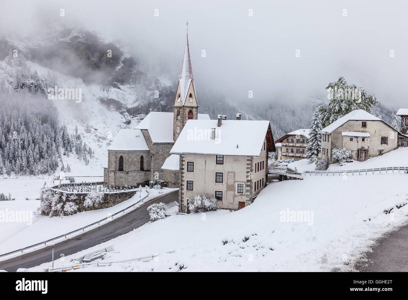 geography / travel, Italy, South Tyrol, the village Rein in Taufers in ...