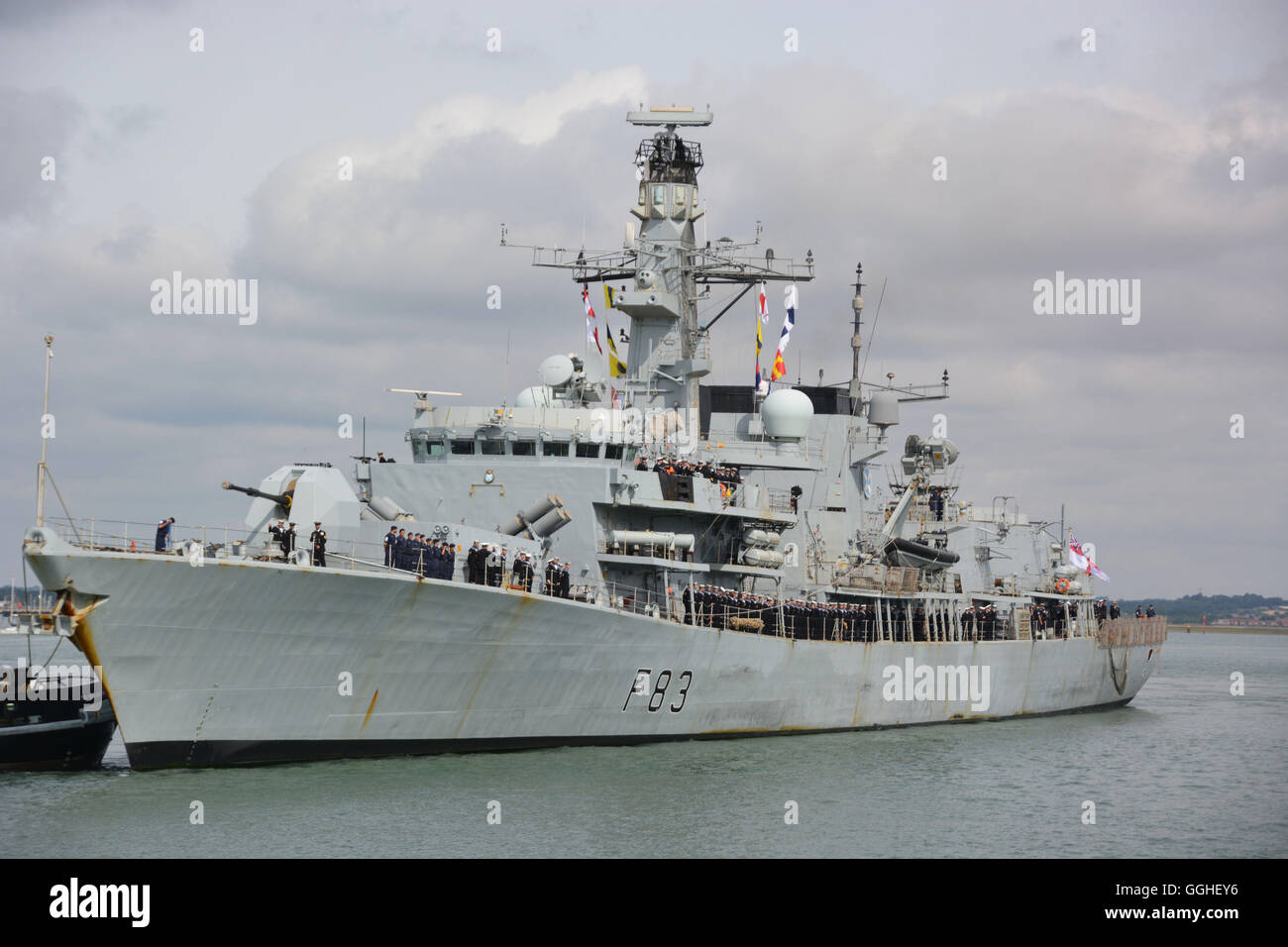 HMS St Albans arrives back at Portsmouth Naval Base following a nine ...