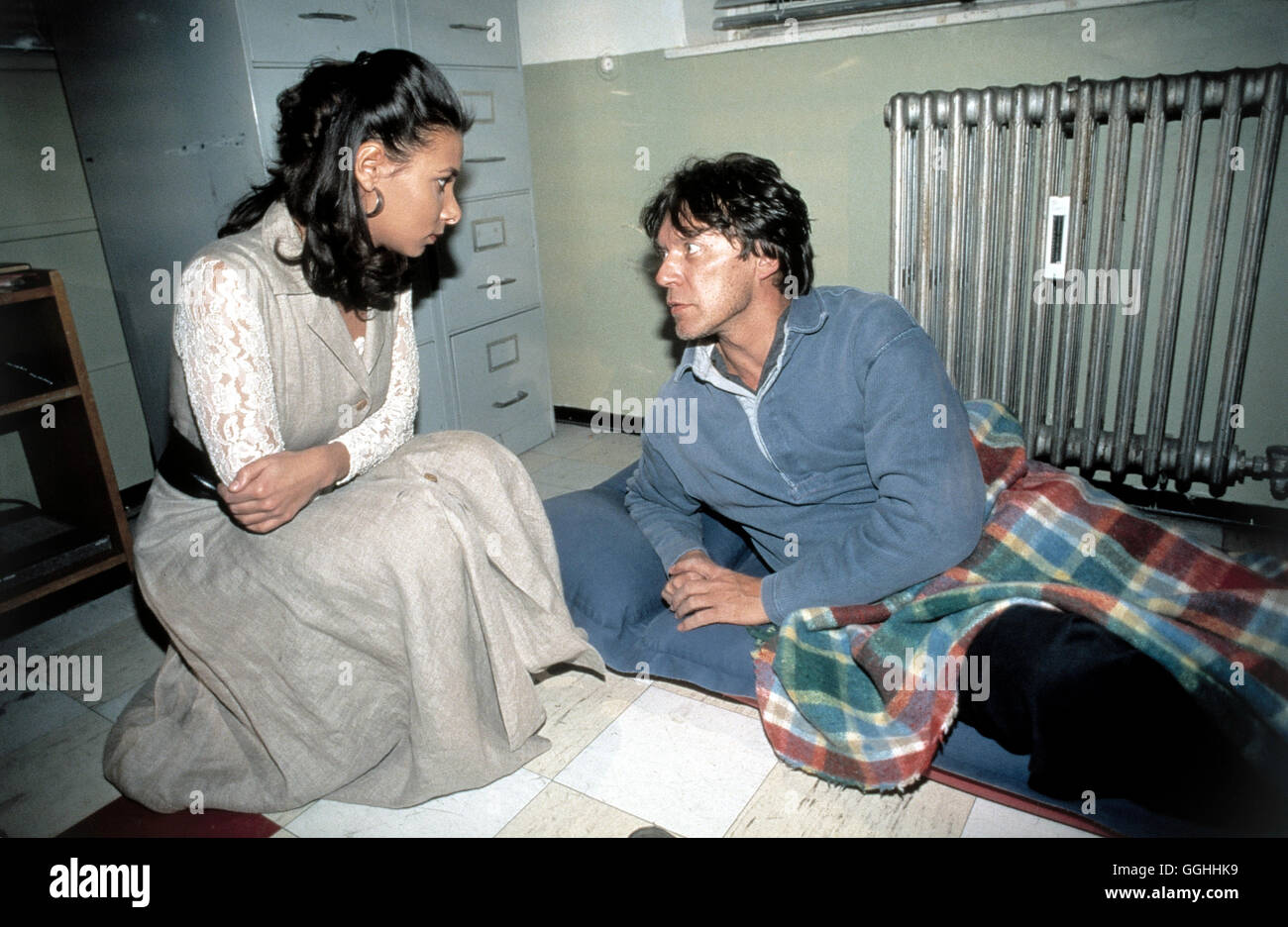 POLIZEIRUF 110 / Abgruende / Szene (SANDRA CERVIK) und (HELMUT BERGER ...