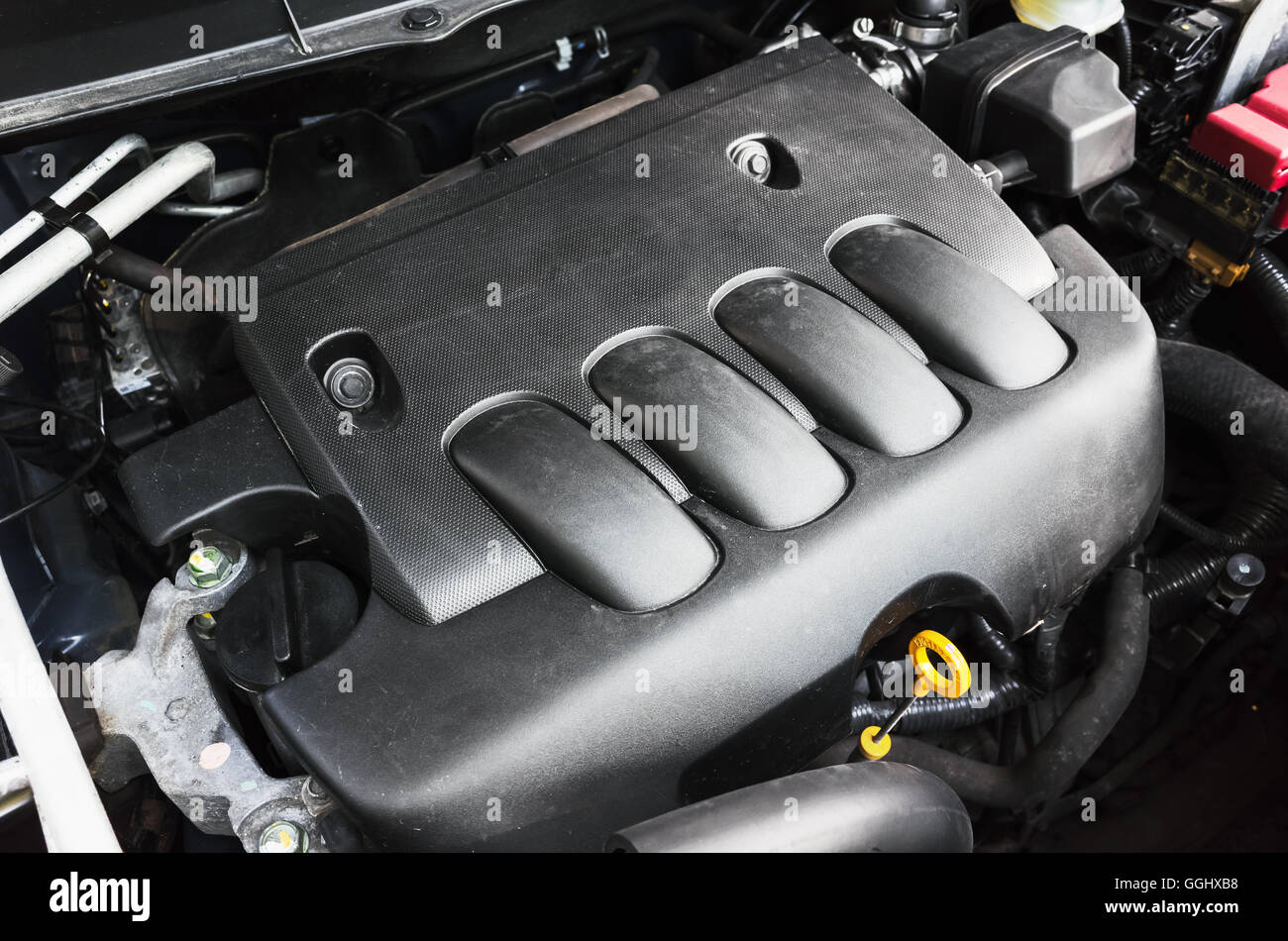 Under the hood hi-res stock photography and images - Alamy