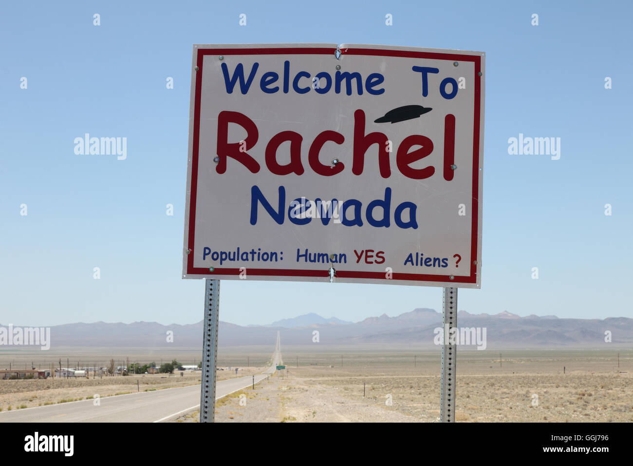 Rachel nevada ufo hi-res stock photography and images - Alamy