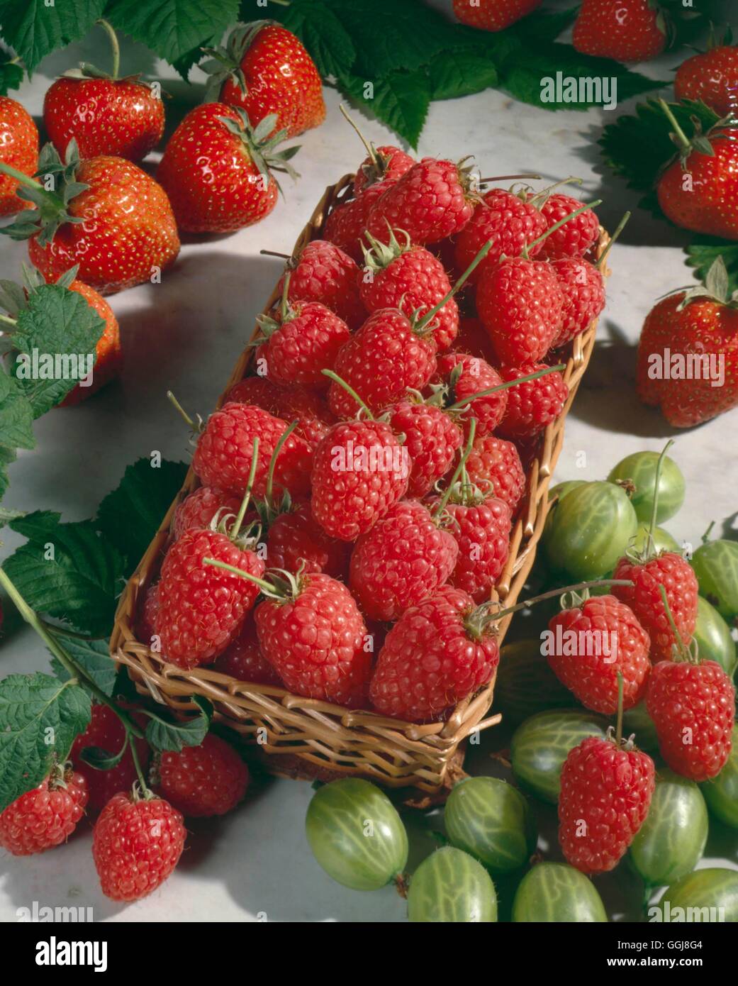 Fruit photos hi-res stock photography and images - Alamy