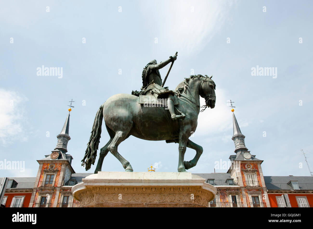 Statue philip iii hi-res stock photography and images - Alamy