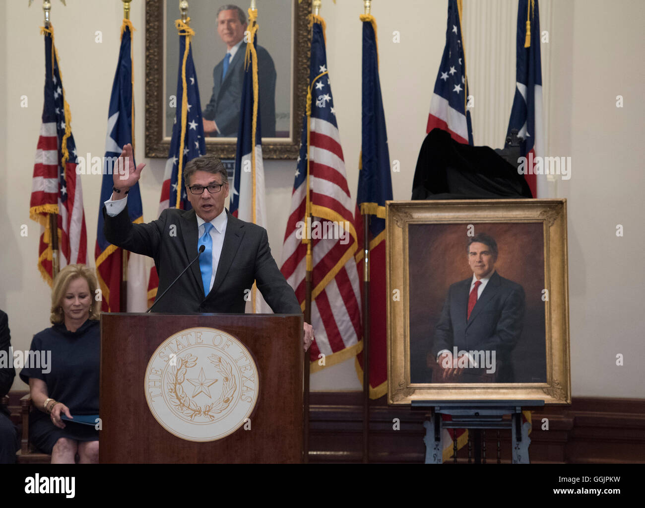 Former Texas Governor Rick Perry is honored as his official portrait is ...