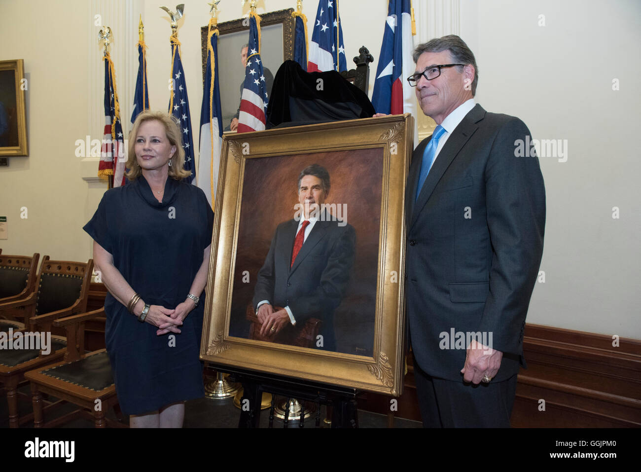 Former Texas Governor Rick Perry is honored as his official portrait is ...