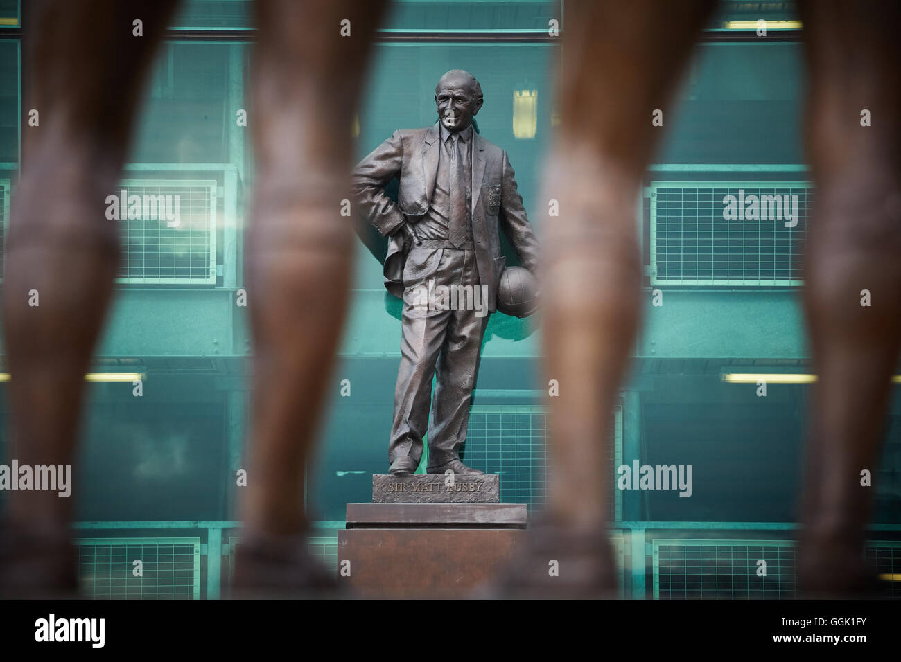 Manchester united Holy Trinity Matt Busby statue Artist creative ...