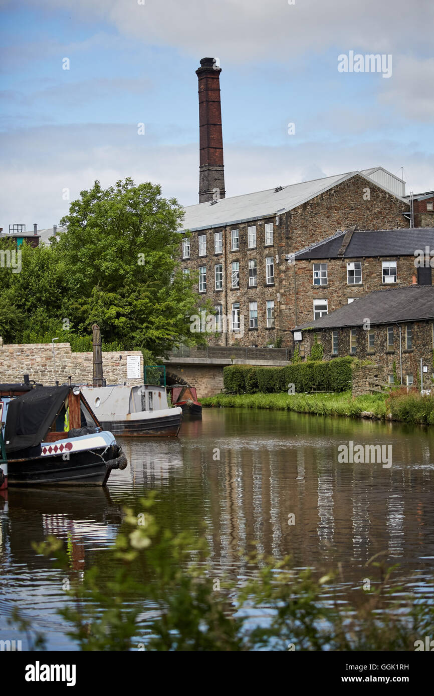 Swizzels matlow sweet factory confectionery hi-res stock photography ...