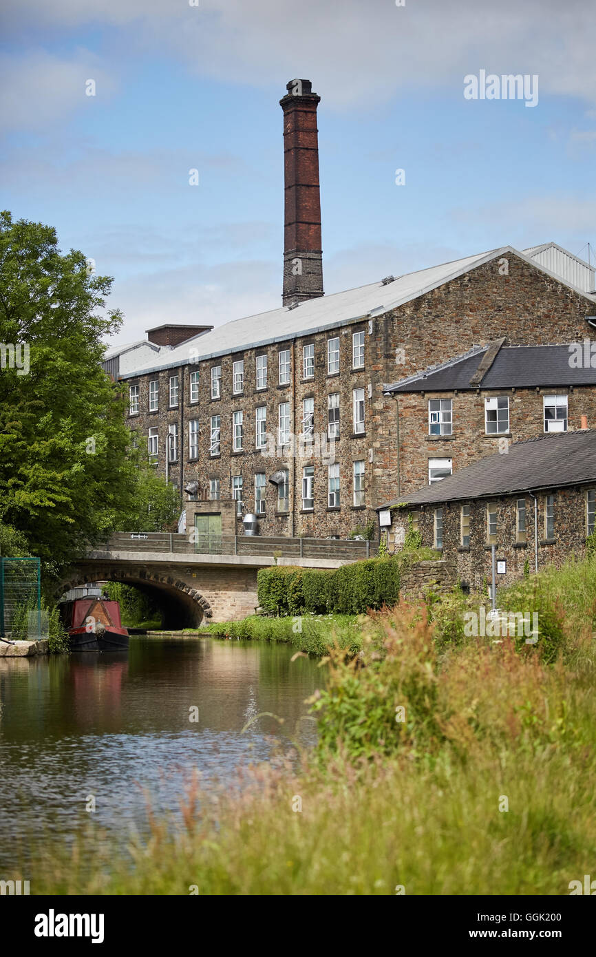 Swizzels matlow sweet factory confectionery hi-res stock photography ...