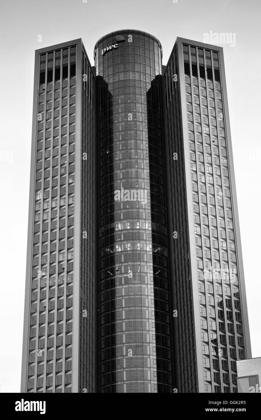 Tower 185 skyscraper, Frankfurt am Main, Hessen, Germany Stock Photo ...