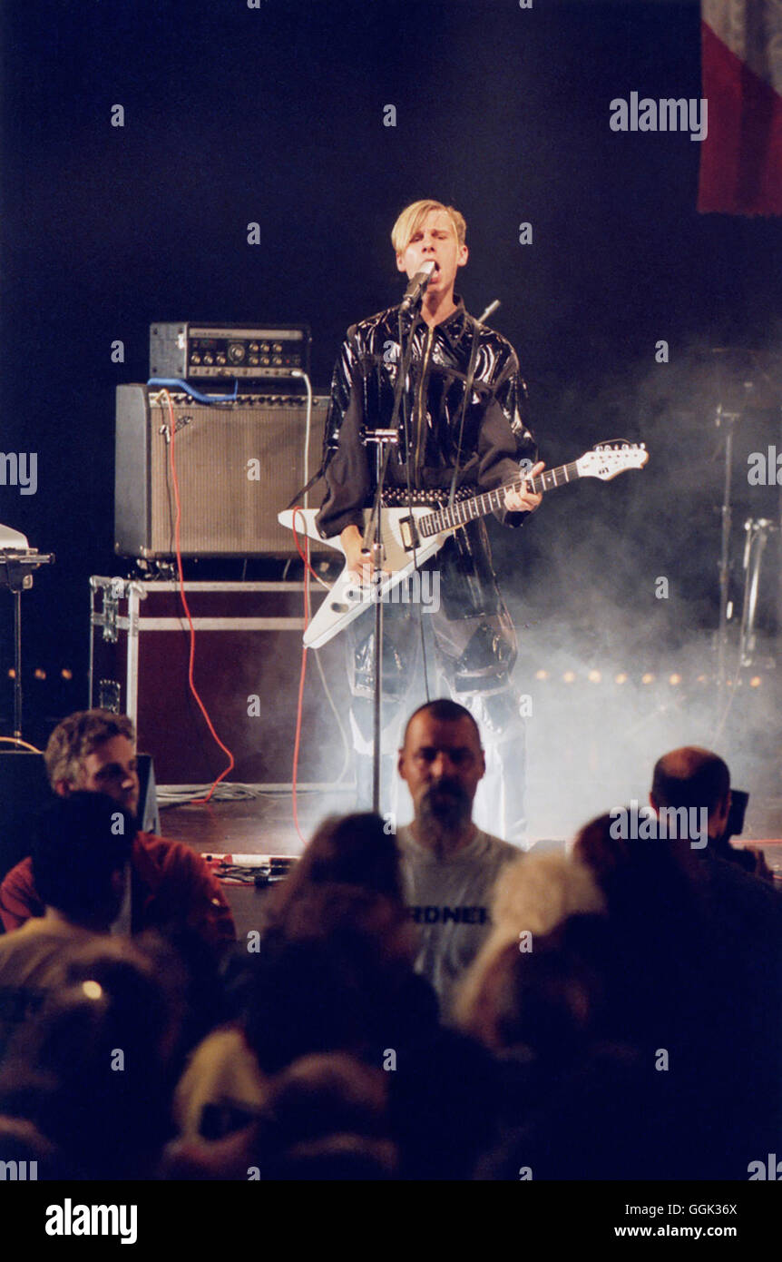 VERSCHWENDE DEINE JUGEND / D 2003 / Benjamin Quabeck Szene mit Vince ...