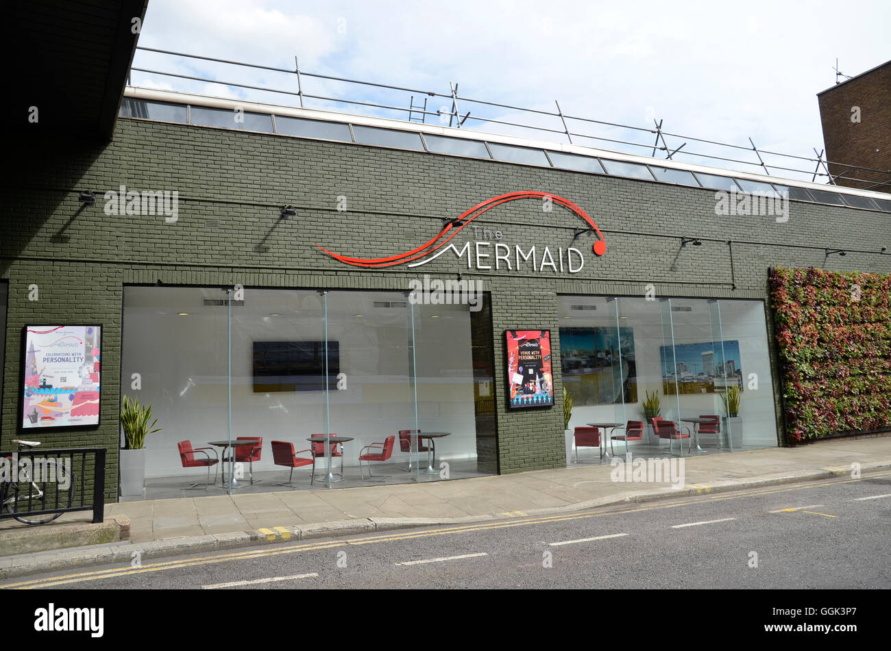The Mermaid Theatre in Puddle Dock, London Stock Photo - Alamy