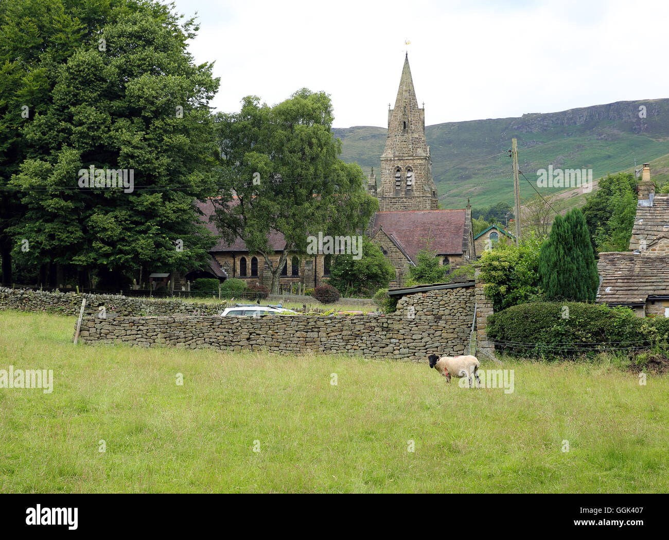 Edale church hi-res stock photography and images - Alamy