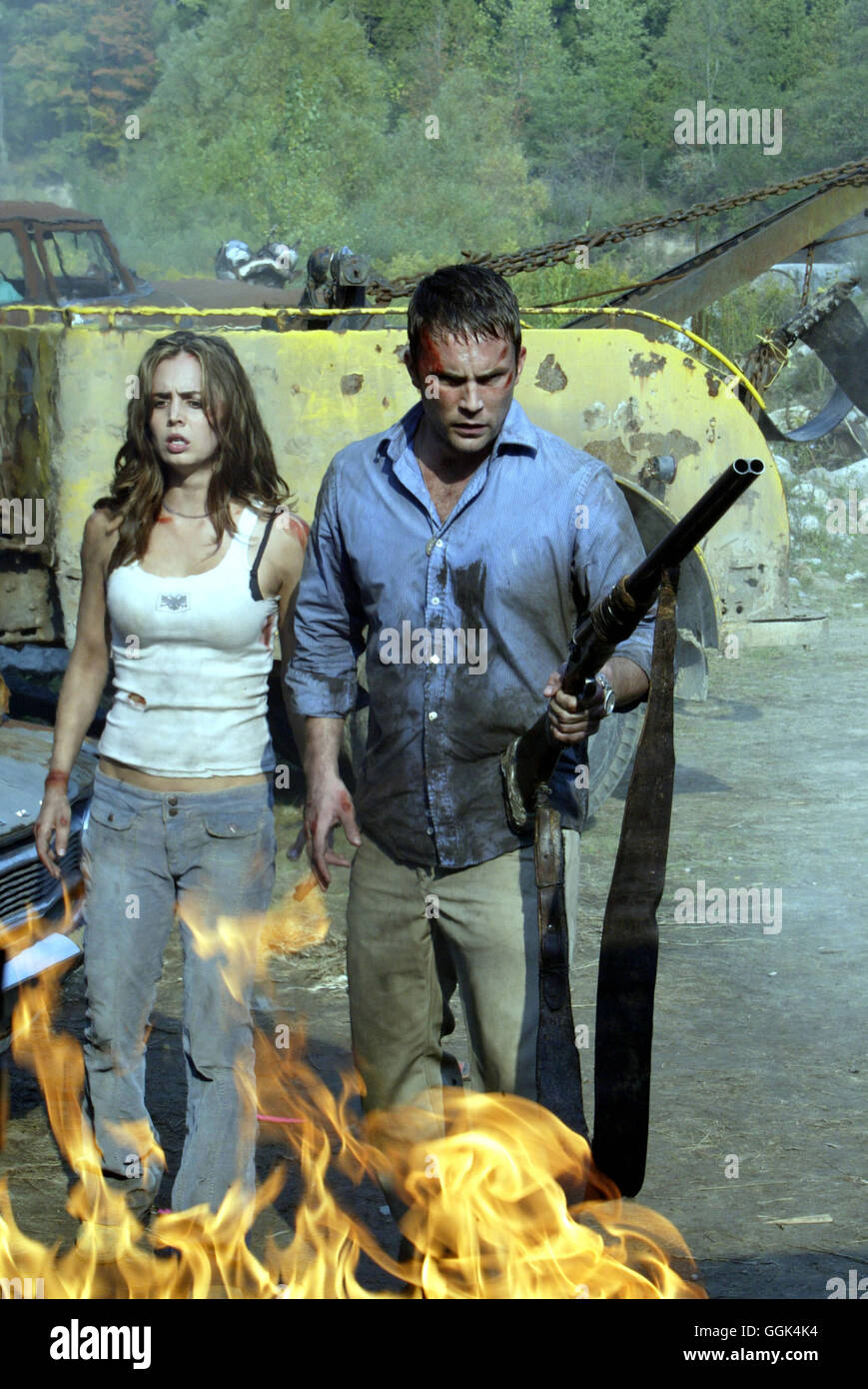 WRONG TURN / Wrong Turn USA 2003 / Rob Schmidt Jessie (ELIZA DUSHKU ...