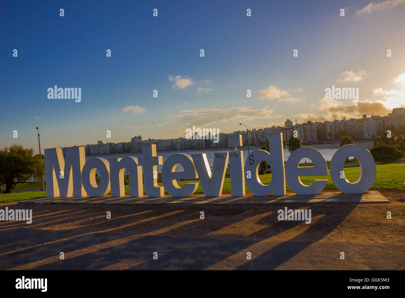 Montevideo uruguay sign hi-res stock photography and images - Alamy