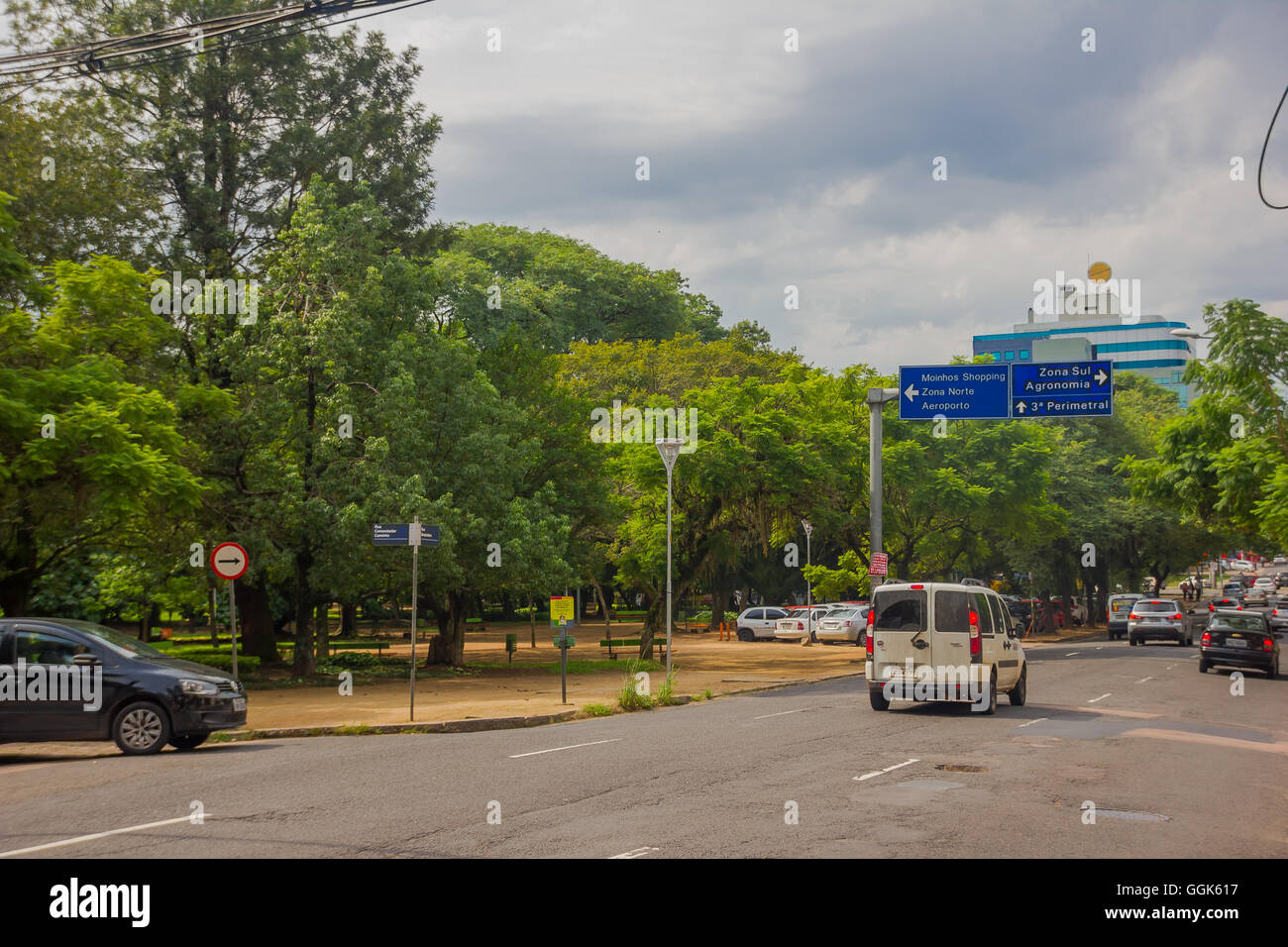 Normal traffic hi-res stock photography and images - Alamy