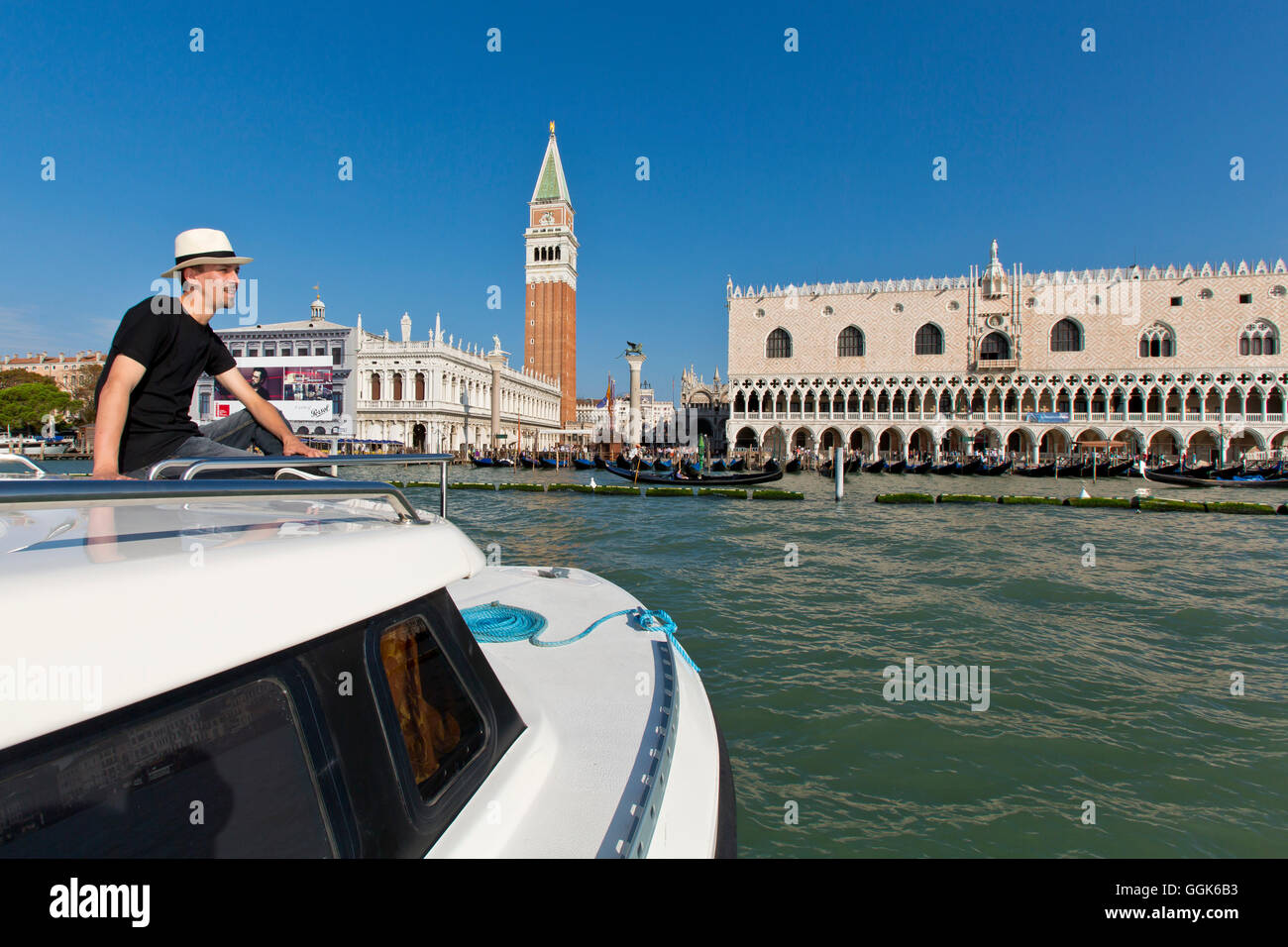 Top view side view hi-res stock photography and images - Alamy