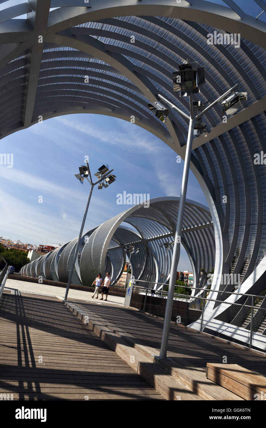 Madrid Bridge High Resolution Stock Photography and Images - Alamy