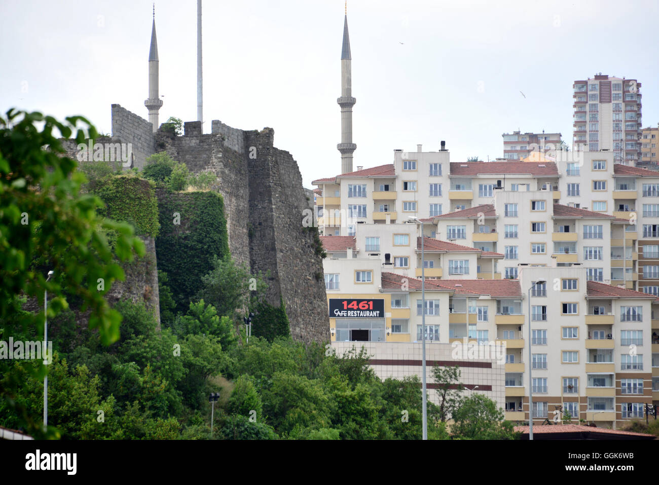 Trabzon houses hi-res stock photography and images - Alamy