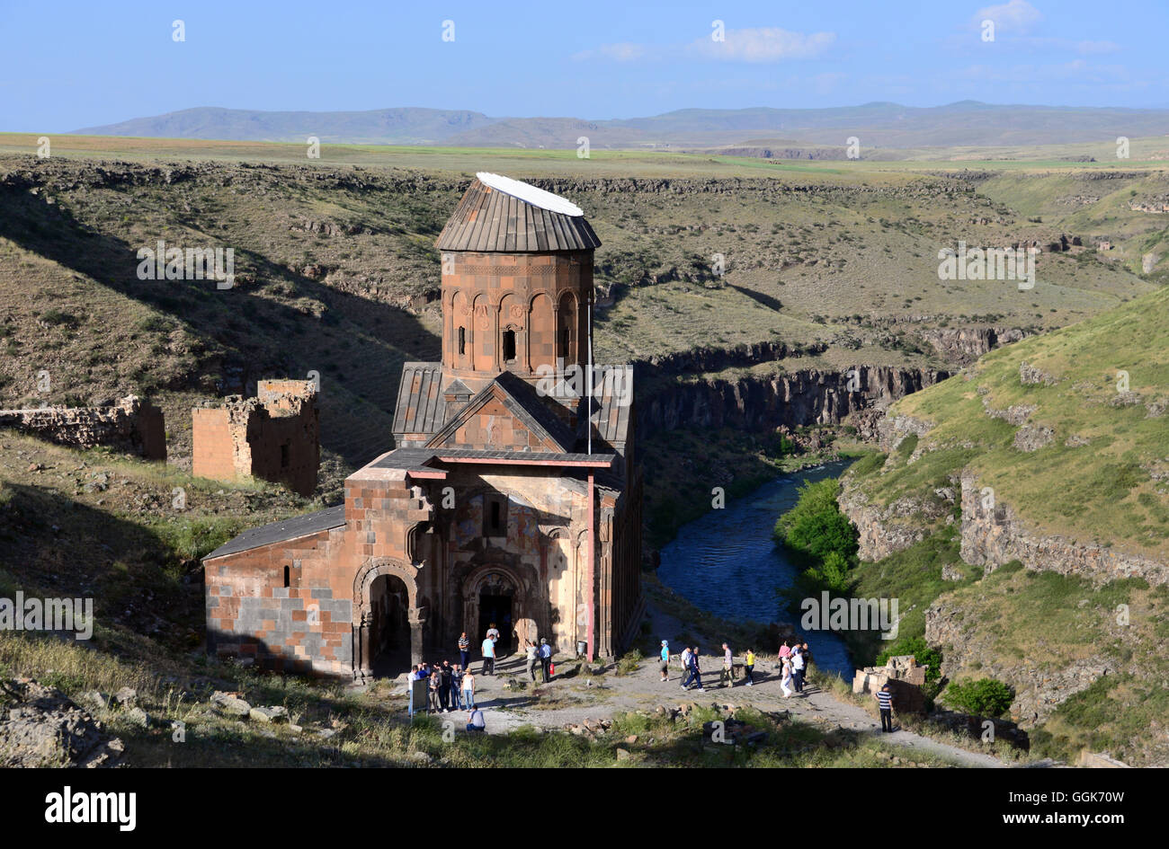 Church ruins ani people hi-res stock photography and images - Alamy