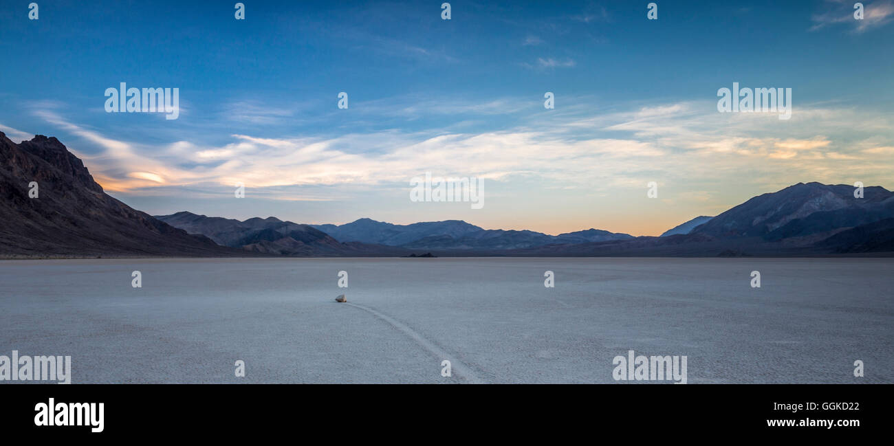 Moving rocks, Death Valley National Park, Mojave Desert, Sierra Nevada ...