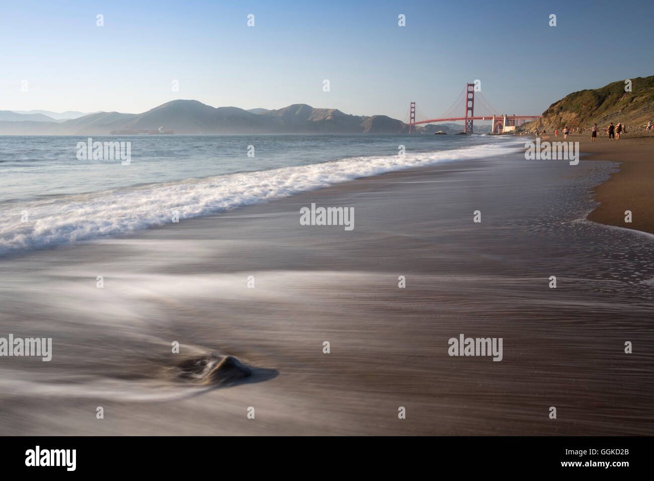 Baker Beach with view of the Golden Gate Bridge, San Francisco, Pacific ...