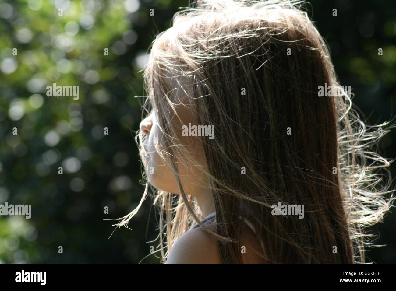 side view of girl Stock Photo - Alamy