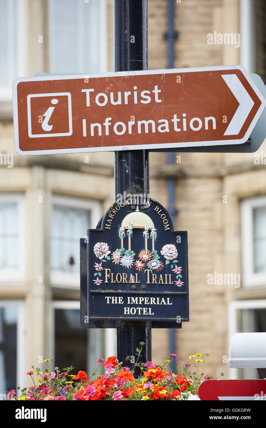 Brown tourist information hi-res stock photography and images - Alamy