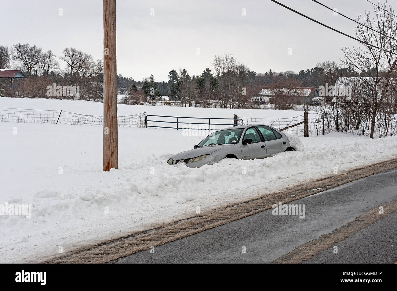 Crash gate hi-res stock photography and images - Alamy