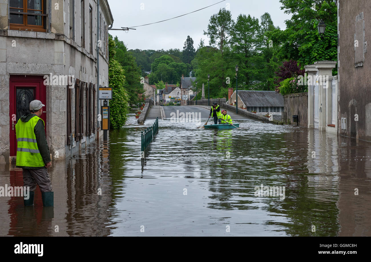 Heavy floods in French countryside Stock Photo - Alamy